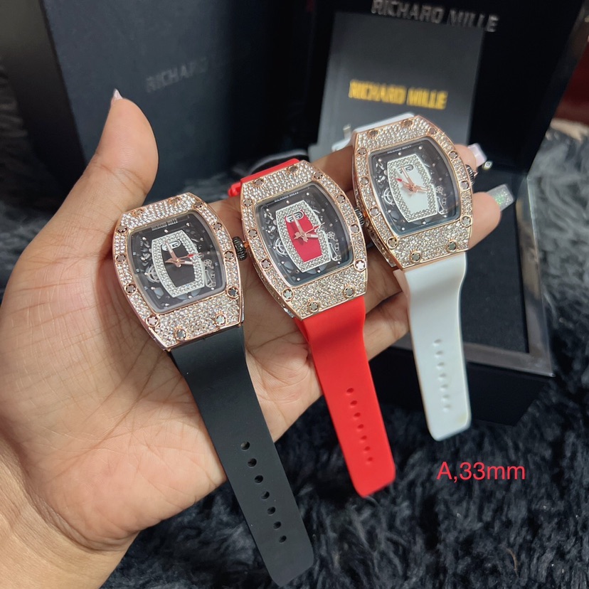 Shop online with Mewatch now! Visit Mewatch on Lazada.