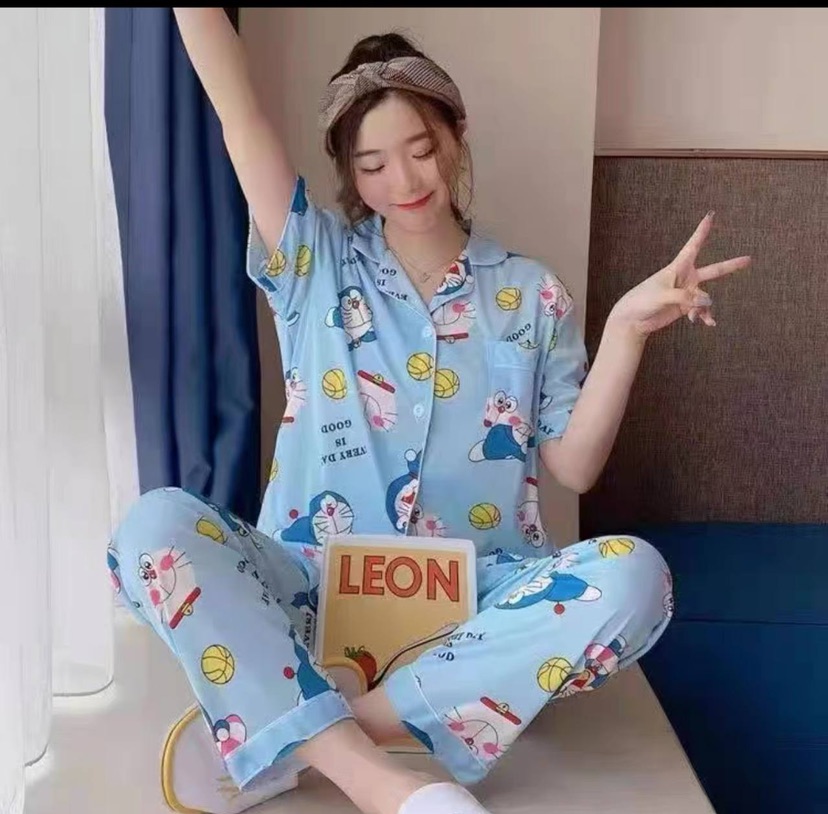 Shop online with makisig na mundo now! Visit makisig na mundo on Lazada.